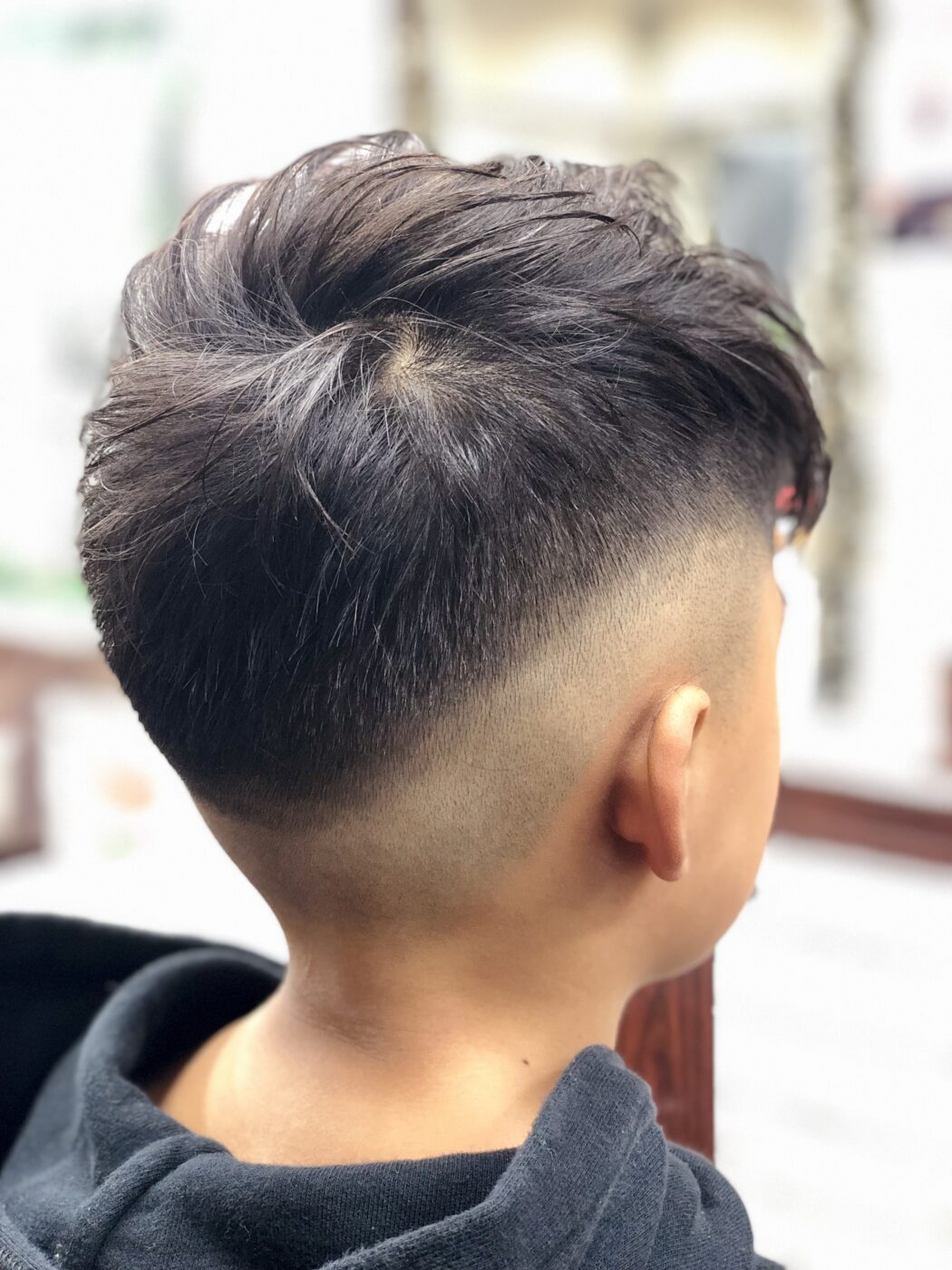 キッズフェードカット | 綺麗の総合コンサルタント『No.1-CLUB』| 理容室、美容室、アイラッシュサロン